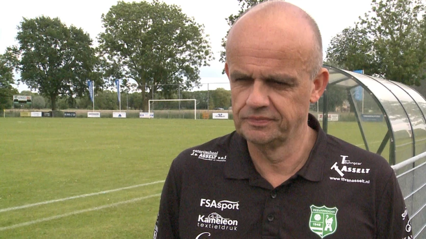 ‘Te negatieve’ Ronald Martin weg bij AVV Alphen, Erwin van der Zee ...