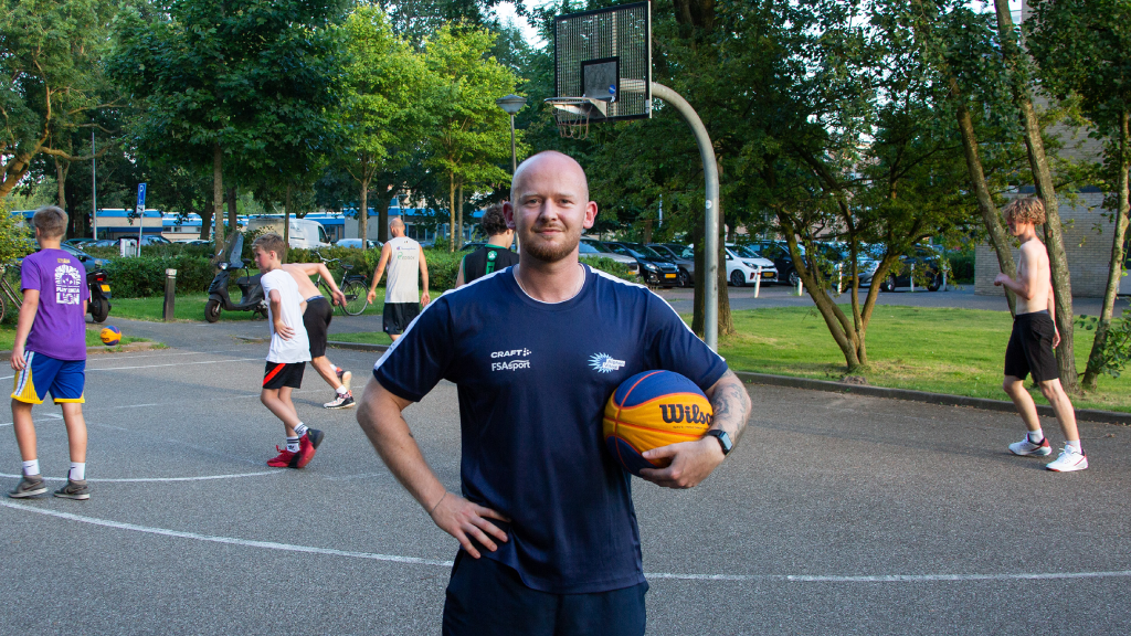 Groeiende populariteit 3x3-basketbal in Alphen aan den Rijn: ‘Een ...