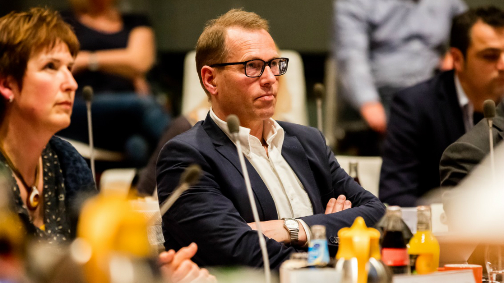 Raadslid Peter Bontekoe stapt over naar Nieuw Elan - Studio Alphen