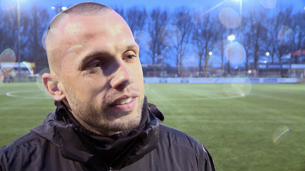 John Heitinga maakt seizoen af als hoofdtrainer Ajax - Studio Alphen